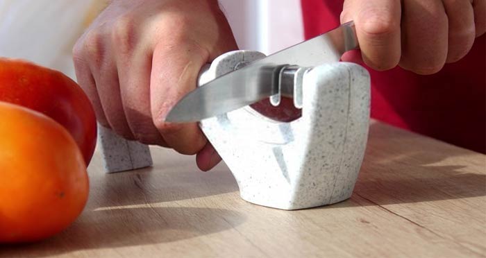 How To Use A Kitchen Knife Sharpener? - CharlieTrotters