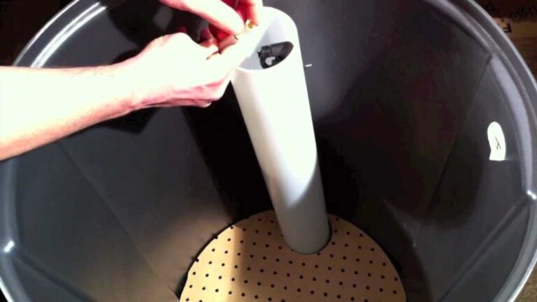 How To Drain Brine Tank On Water Softener? (Empty Your Brine Tank ... How To Drain Brine Tank On Water Softener? (Empty Your Brine Tank ...