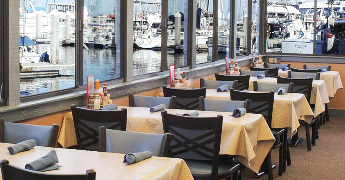 17 Best Places To Eat In Monterey - Home to First-Class Restaurants ...
